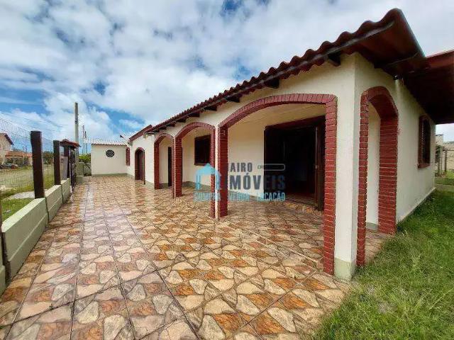 Casa / Sobrado para Venda em Balneário Pinhal/RS Centro 3 Quartos