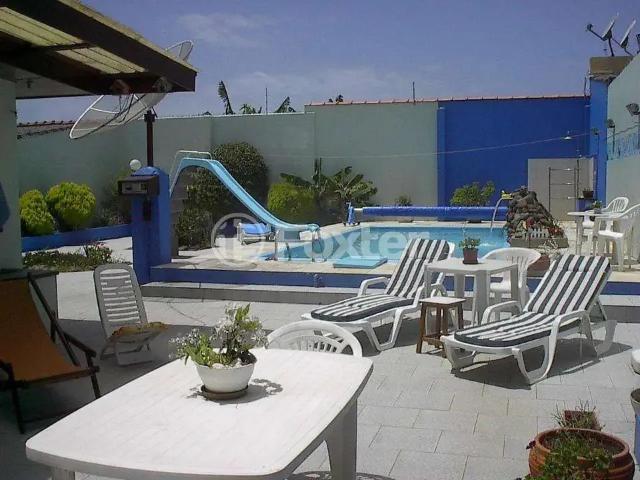 Casa / Sobrado para Venda em Balneário Pinhal/RS Centro 3 Quartos