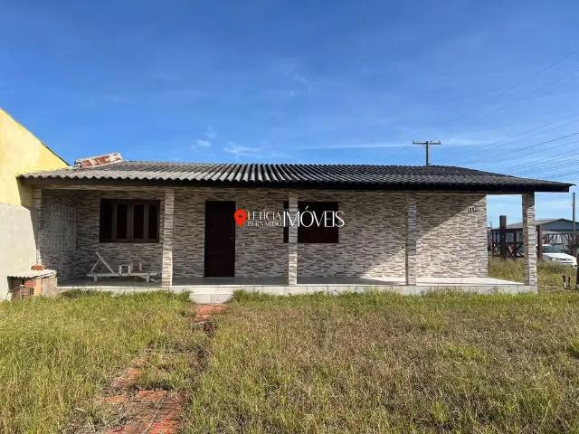 Casa / Sobrado para Venda em Balneário Pinhal/RS Centro 3 Quartos