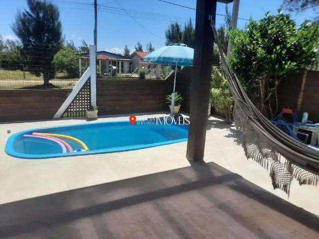 Casa / Sobrado para Venda em Balneário Pinhal/RS Centro 3 Quartos