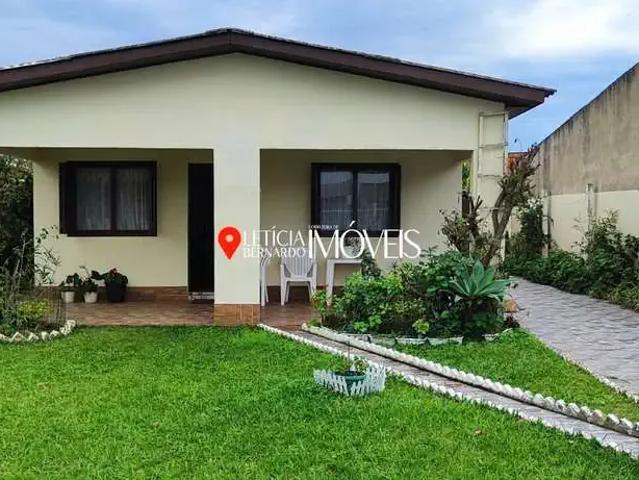 Casa / Sobrado para Venda em Balneário Pinhal/RS Centro 4 Quartos