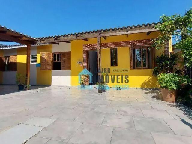 Casa / Sobrado para Venda em Balneário Pinhal/RS Centro 4 Quartos