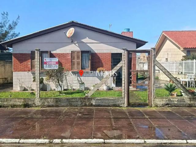 Casa / Sobrado para Venda em Balneário Pinhal/RS Centro 4 Quartos
