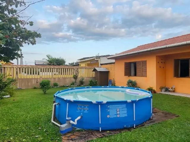 Casa / Sobrado para Venda em Balneário Pinhal/RS Centro 5 Quartos