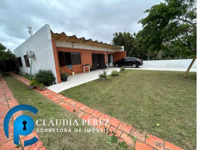 Casa / Sobrado para Venda em Balneário Pinhal/RS Centro 5 Quartos