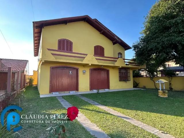 Casa / Sobrado para Venda em Balneário Pinhal/RS Centro 6 Quartos