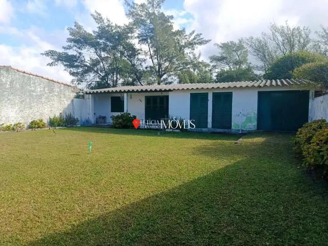 Casa / Sobrado para Venda em Balneário Pinhal/RS Centro 6 Quartos