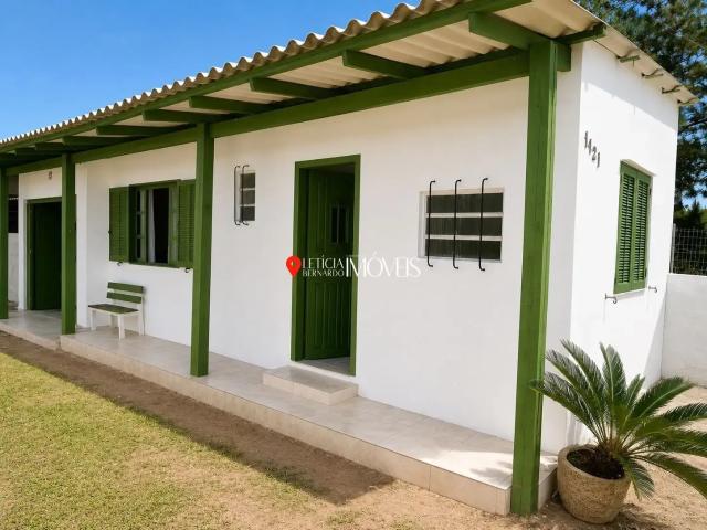 Casa / Sobrado para Venda em Balneário Pinhal/RS Praia Do Magistério 1 Quartos