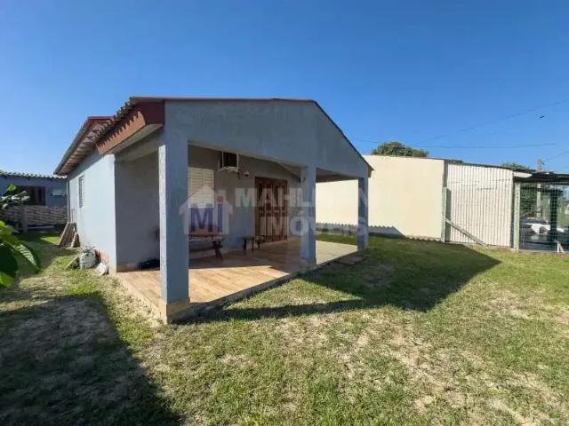 Casa / Sobrado para Venda em Balneário Pinhal/RS Praia Do Magistério 2 Quartos