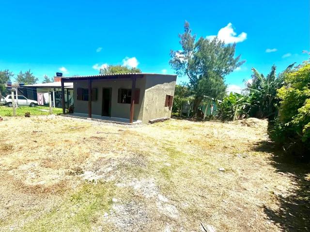 Casa / Sobrado para Venda em Balneário Pinhal/RS Praia Do Magistério 2 Quartos