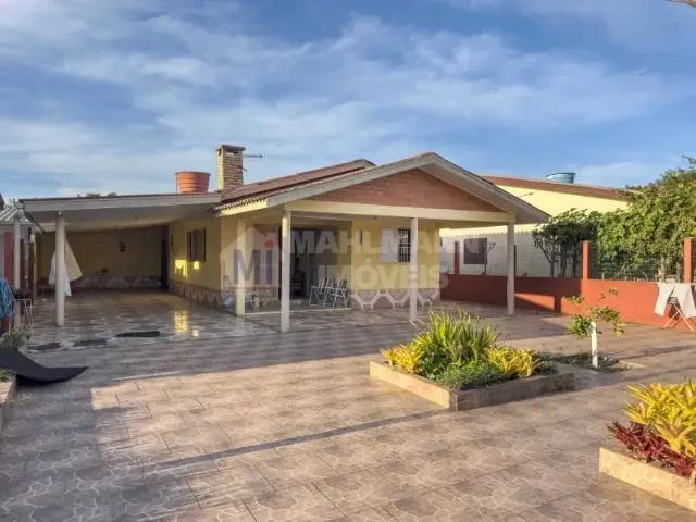 Casa / Sobrado para Venda em Balneário Pinhal/RS Praia Do Magistério 2 Quartos