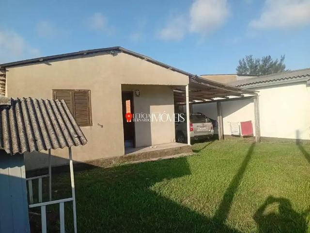 Casa / Sobrado para Venda em Balneário Pinhal/RS Praia Do Magistério 2 Quartos