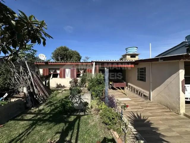Casa / Sobrado para Venda em Balneário Pinhal/RS Praia Do Magistério 3 Quartos