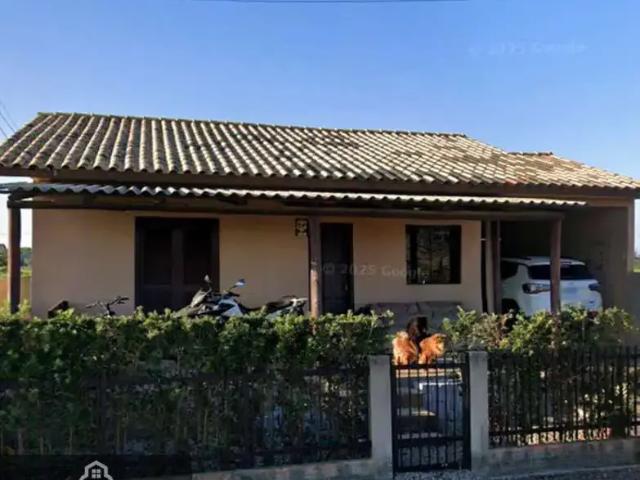 Casa / Sobrado para Venda em Balneário Rincão/SC Zona Sul 3 Quartos