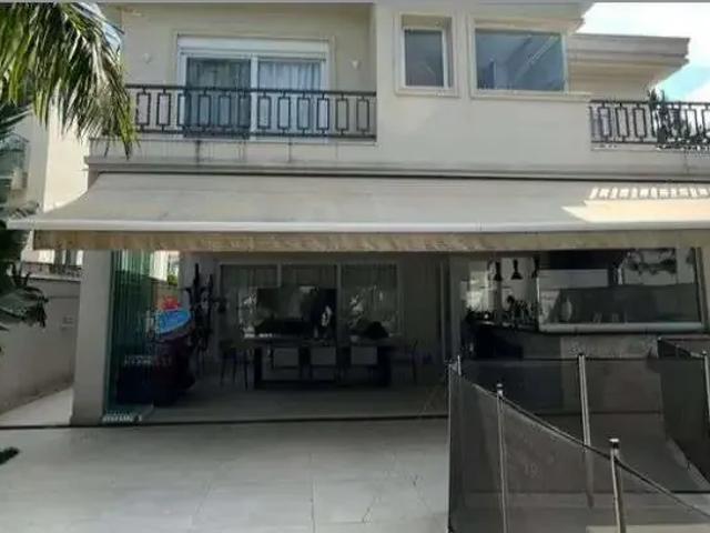Casa / Sobrado para Venda em Barueri/SP Centro Comercial Jubran 3 Quartos
