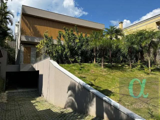Casa / Sobrado para Venda em Barueri/SP Alphaville 4 Quartos