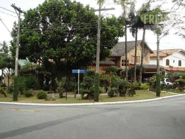 Casa / Sobrado para Venda em Barueri/SP Alphaville 4 Quartos