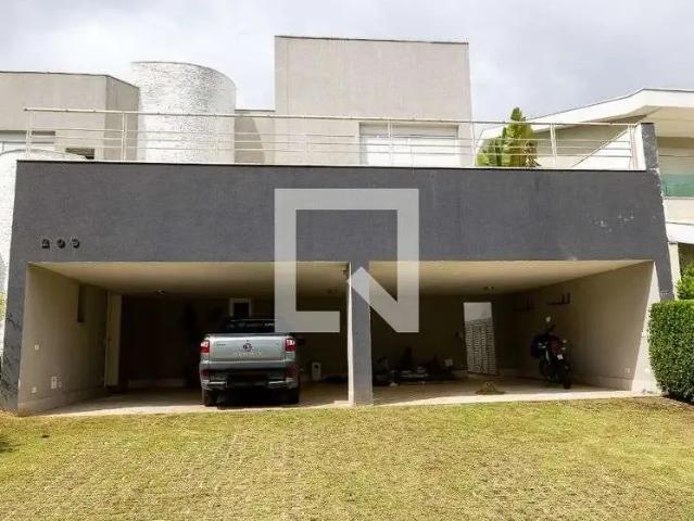 Casa / Sobrado para Venda em Barueri/SP Alphaville 4 Quartos