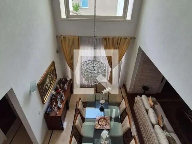 Casa / Sobrado para Venda em Barueri/SP Alphaville 5 Quartos