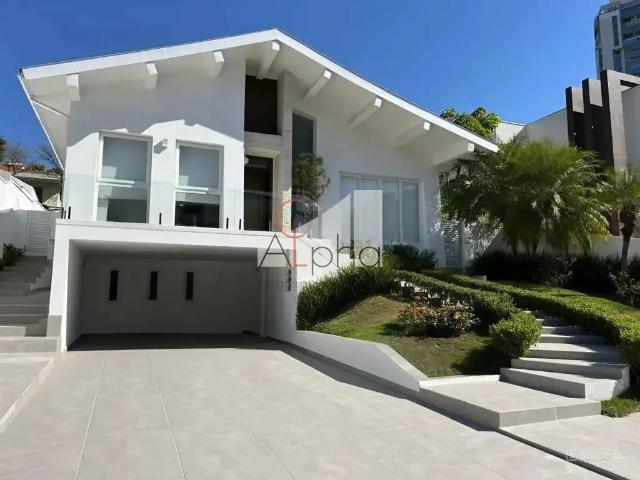 Casa / Sobrado para Venda em Barueri/SP Alphaville 5 Quartos
