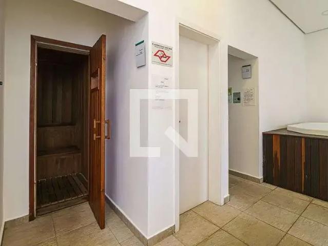 Casa / Sobrado para Venda em Barueri/SP Alphaville 3 Quartos