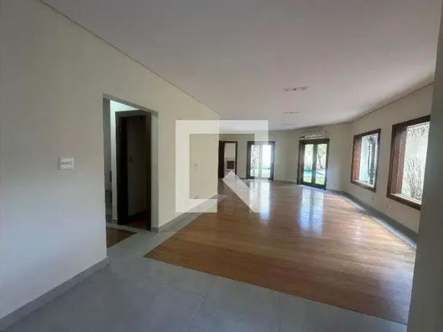 Casa / Sobrado para Venda em Barueri/SP Alphaville 3 Quartos