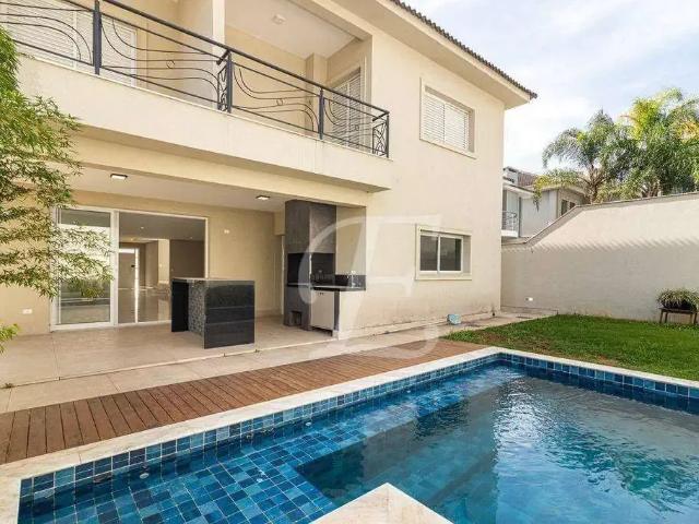 Casa / Sobrado para Venda em Barueri/SP Alphaville Conde II 4 Quartos