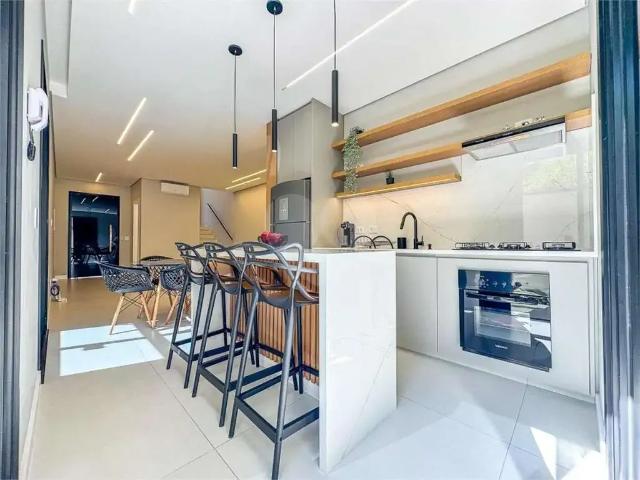 Casa / Sobrado para Venda em Barueri/SP Vila do Conde II / Votupoca 3 Quartos