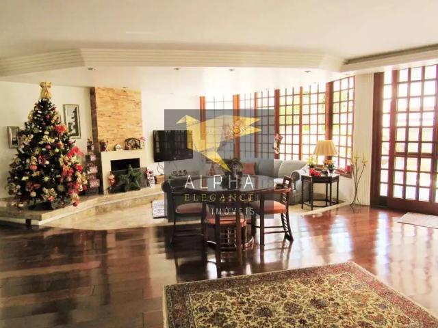Casa / Sobrado para Venda em Barueri/SP Alphaville Residencial Um 4 Quartos