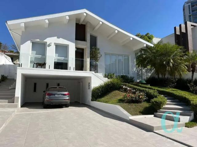 Casa / Sobrado para Venda em Barueri/SP Alphaville Residencial Um 4 Quartos