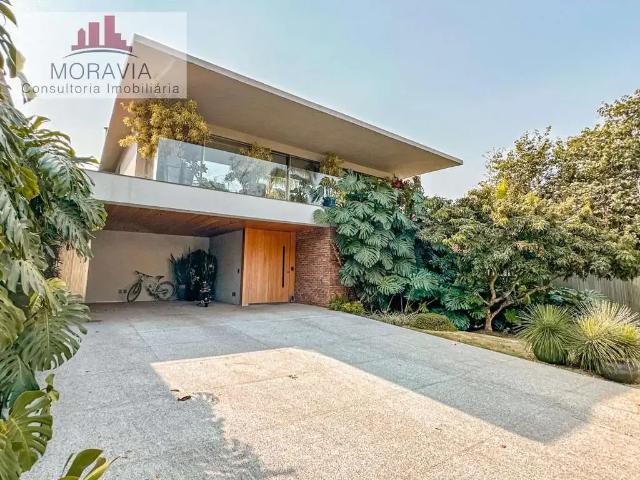 Casa / Sobrado para Venda em Barueri/SP Alphaville Residencial Um 4 Quartos