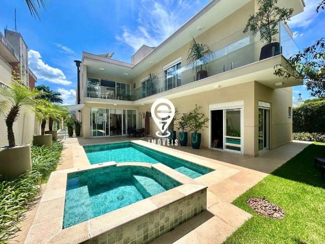 Casa / Sobrado para Venda em Barueri/SP Alphaville Residencial Um 5 Quartos