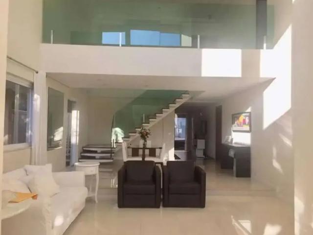Casa / Sobrado para Venda em Barueri/SP Alphaville Residencial Dois 4 Quartos