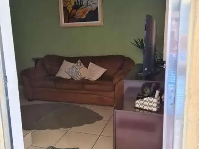Casa / Sobrado para Venda em Barueri/SP Jardim Maria Cristina 2 Quartos