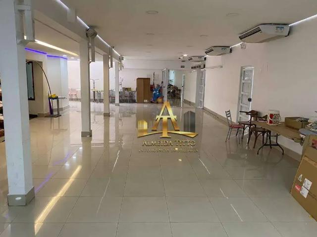 Casa / Sobrado para Venda em Barueri/SP Jardim dos Camargos 4 Quartos