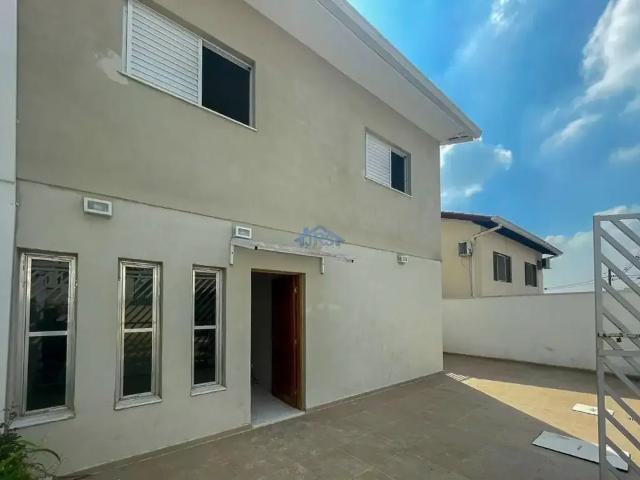 Casa / Sobrado para Venda em Barueri/SP Jardim dos Camargos 5 Quartos