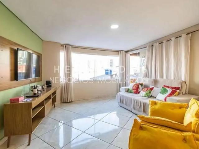 Casa / Sobrado para Venda em Barueri/SP Jardim dos Camargos 5 Quartos