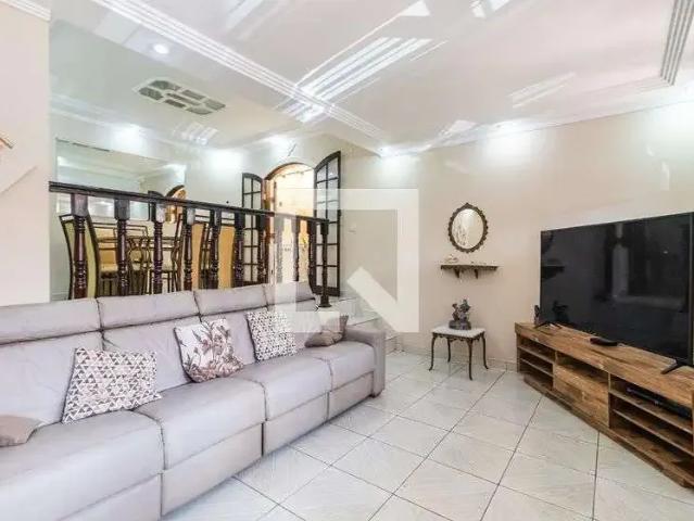 Casa / Sobrado para Venda em Barueri/SP Jardim Esperança 3 Quartos