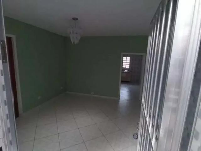 Casa / Sobrado para Venda em Barueri/SP Jardim Júlio 4 Quartos