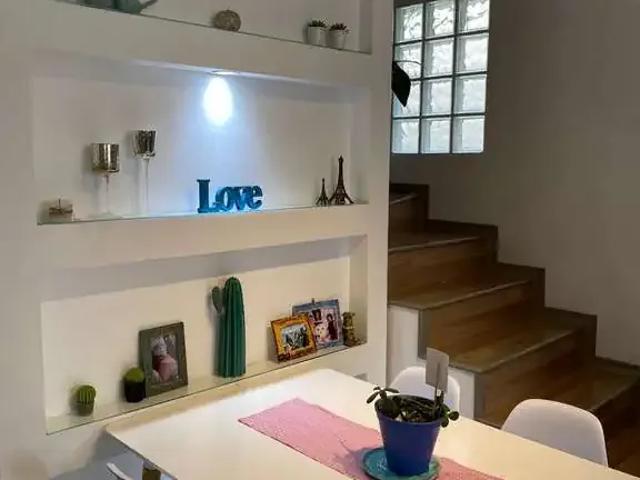 Casa / Sobrado para Venda em Barueri/SP Sítio das Paineiras/California 2 Quartos