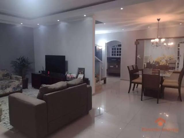 Casa / Sobrado para Venda em Barueri/SP Parque Viana 4 Quartos