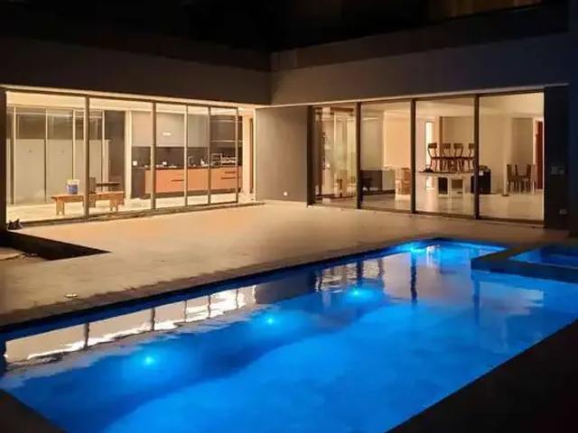 Casa / Sobrado para Venda em Barueri/SP Residencial Morada dos Lagos 4 Quartos