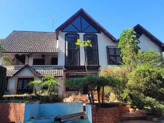 Casa / Sobrado para Venda em Barueri/SP Residencial Tamboré 4 Quartos