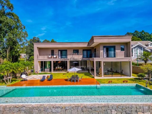 Casa / Sobrado para Venda em Barueri/SP Residencial Tamboré 4 Quartos