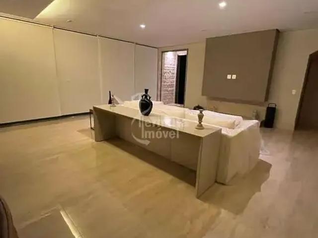 Casa / Sobrado para Venda em Barueri/SP Tamboré 4 Quartos