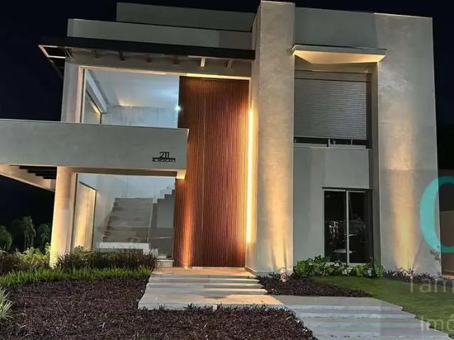 Casa / Sobrado para Venda em Barueri/SP Tamboré 4 Quartos