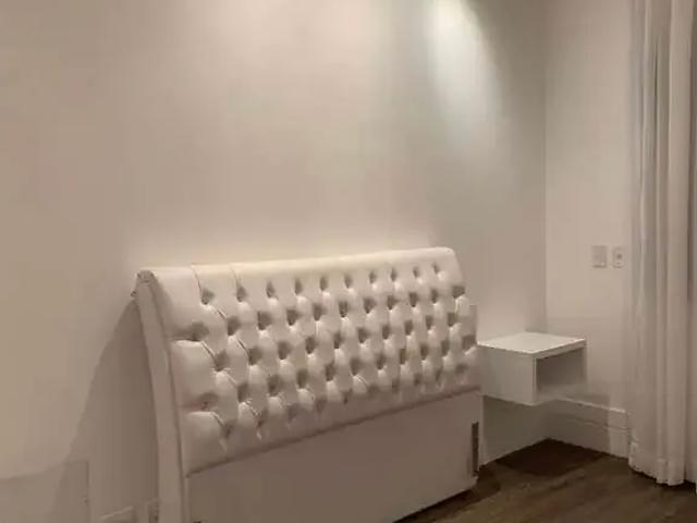 Casa / Sobrado para Venda em Barueri/SP Tamboré 4 Quartos