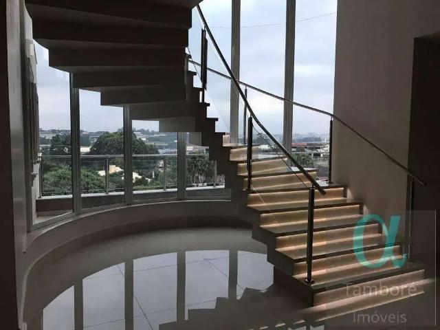 Casa / Sobrado para Venda em Barueri/SP Tamboré 5 Quartos