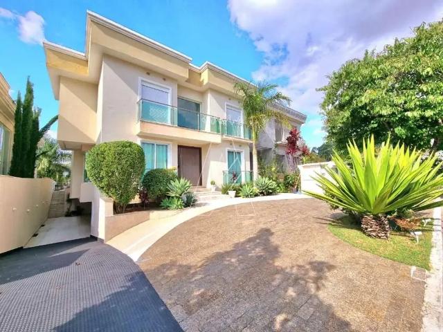 Casa / Sobrado para Venda em Barueri/SP Tamboré 2 Quartos