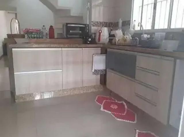 Casa / Sobrado para Venda em Barueri/SP Vila do Conde 3 Quartos